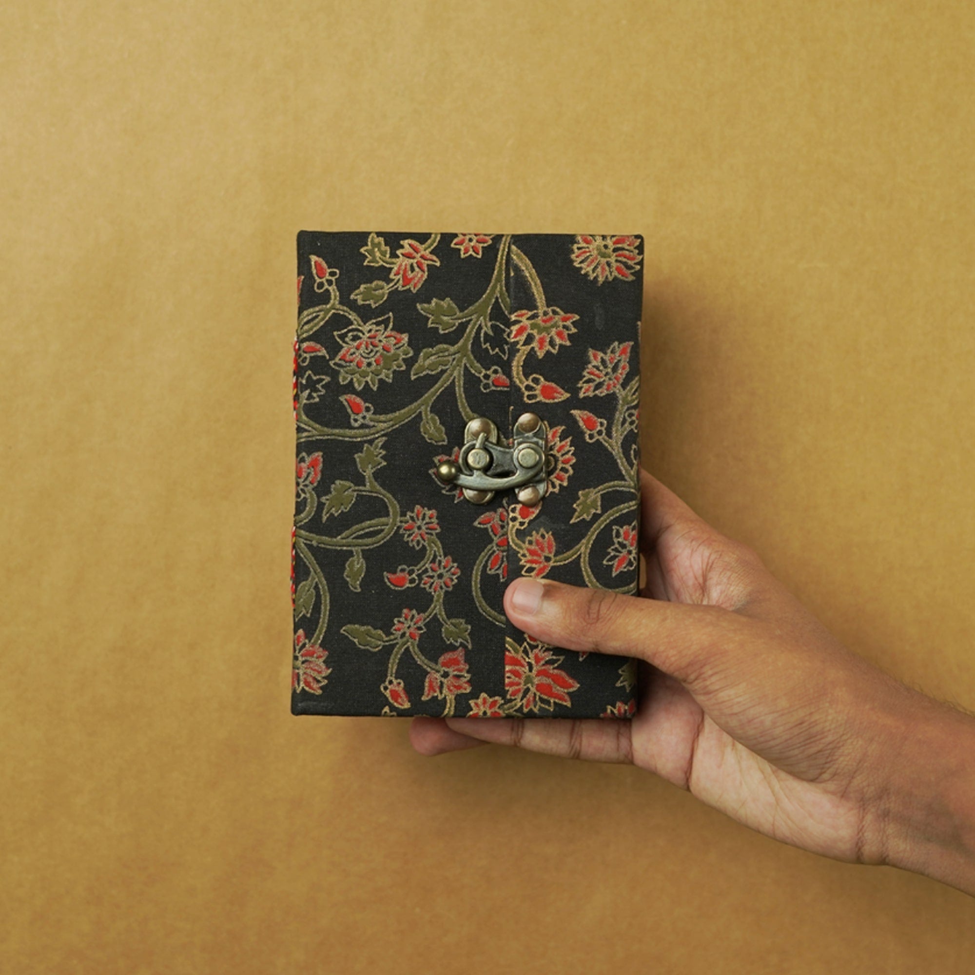 Shadow Vine – Happynus Store